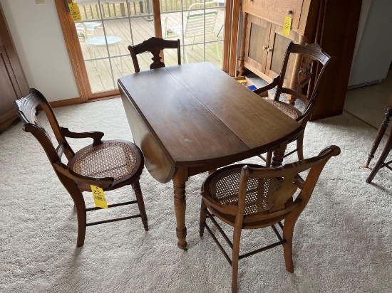 Drop Leaf Walnut Dining Table W 4 Chairs 2 Leaves Online Auctions