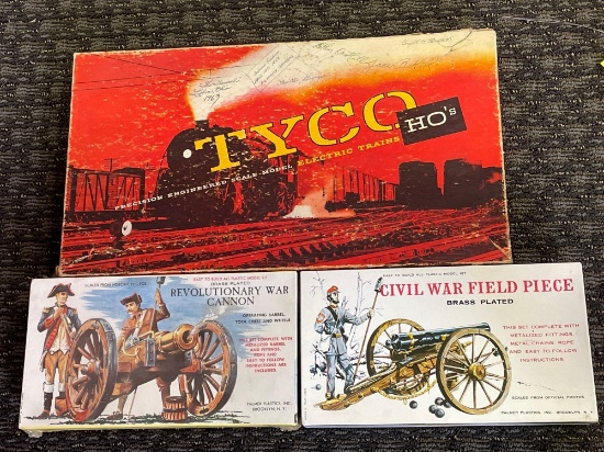 Tyco HO train set, Cannon model kits | Art, Antiques & Collectibles ...