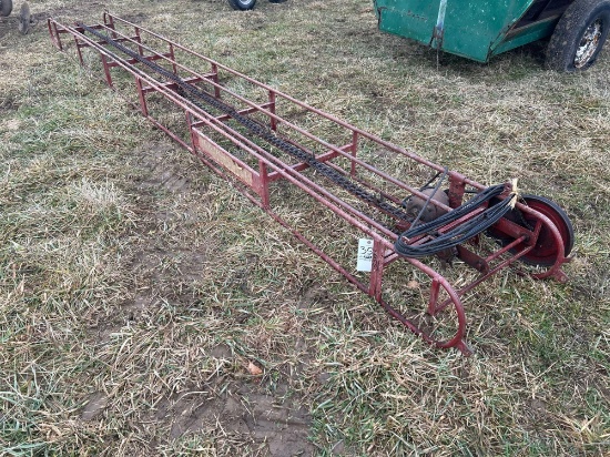 18 ft New Holland Skeleton hay elevator with motor | Farm Equipment ...
