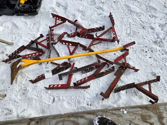 Scraper, roof brackets | Online Auctions | Proxibid