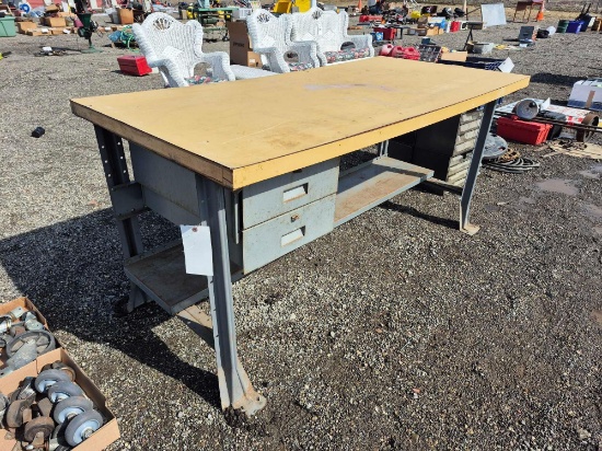 Metal Base Workbench | Online Auctions | Proxibid