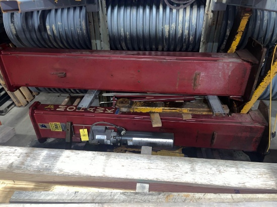 Mohawk Resources 2 Post Car Lift Model A-7 | Online Auctions | Proxibid