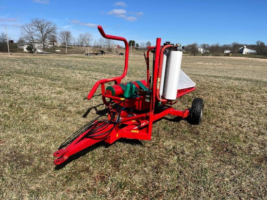 One Owner Taarup Kverneland 7420 Pull Type Bale Wrapper | Online ...