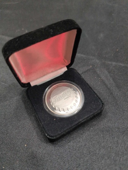 Pepsi Cola 1 troy ounce .999 silver coin | Online Auctions | Proxibid