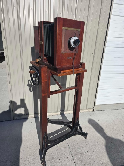 Early Kodak 10a Century Studio Camera on Stand Sliding Carriage For 7a ...