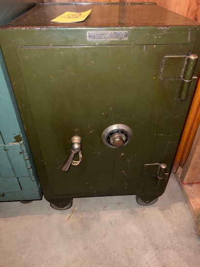Diebold Safe | Online Auctions | Proxibid