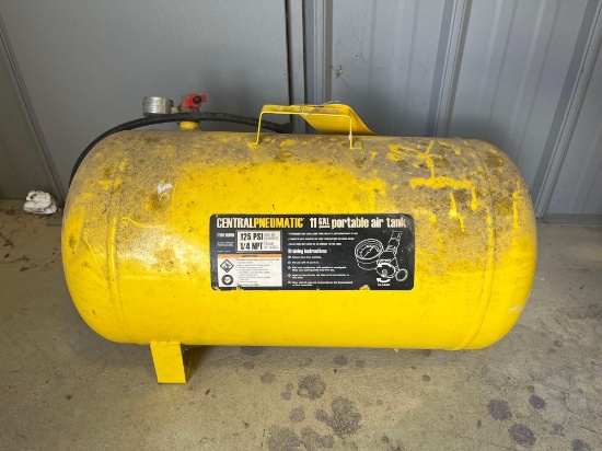 Central Pneumatic 11 Gallon Air Tank | Online Auctions | Proxibid