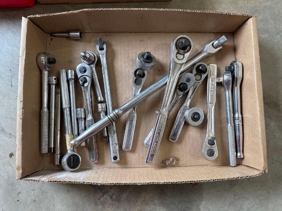 Box of Assorted Ratchets - Mostly Craftsman | Online Auctions | Proxibid