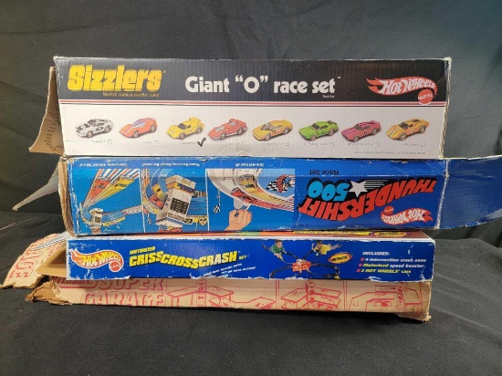3 Vintage Hot Wheels Race Sets Sizzlers Matchbox Super Garage | Art ...