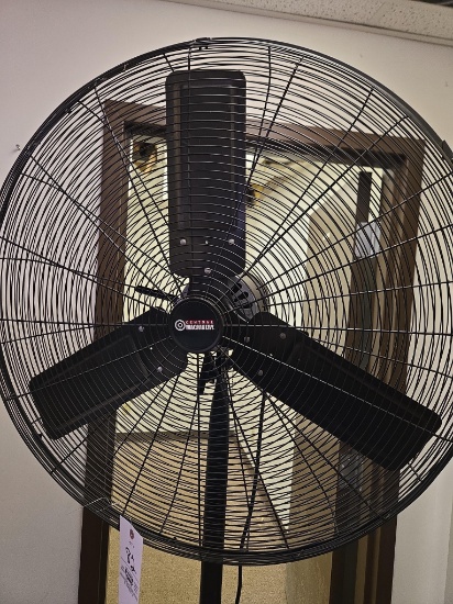 Central machinery fan | Online Auctions | Proxibid