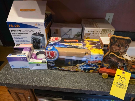 Fisher Price, Radio Shack Car, Coin Sorter | Online Auctions | Proxibid