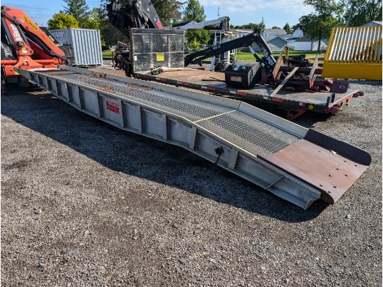 Magliner Magnesium Mobile Ramp | Heavy Construction Equipment Light ...