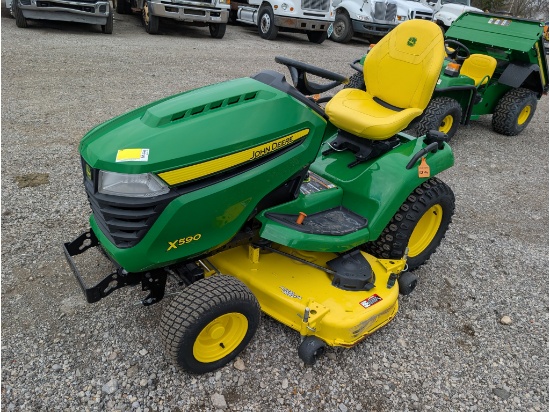 2022 John Deere X590 Mower | Online Auctions | Proxibid