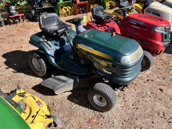 CRAFTSMAN LT1000 RIDING LAWN MOWER | Heavy Construction Equipment Light ...