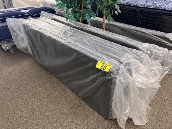 BID PRICE X 2 - (2) SERTA QUEEN 2-PC FOUNDATIONS | Online Auctions ...