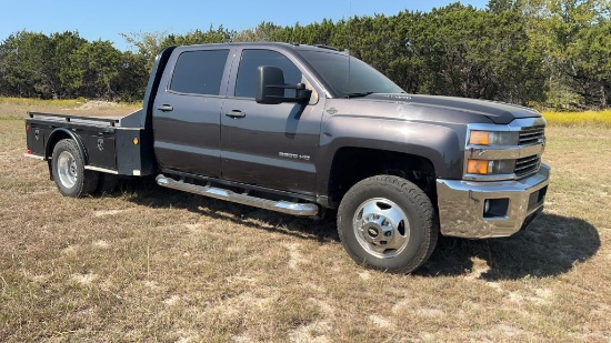 *2015 Chevrolet Silverado 3500HD Crew 4WD Flatbed | Commercial Trucks ...