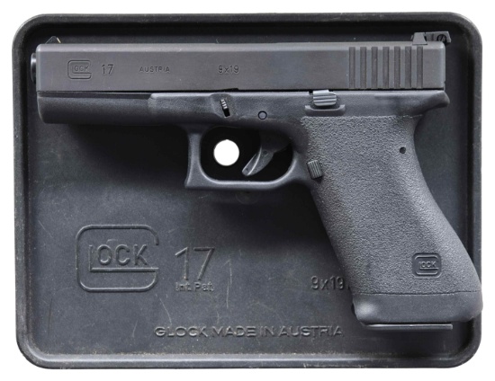 GEN 1 GLOCK MODEL 17 PISTOL W/ BOX & SPARE MAG. | Guns & Military ...