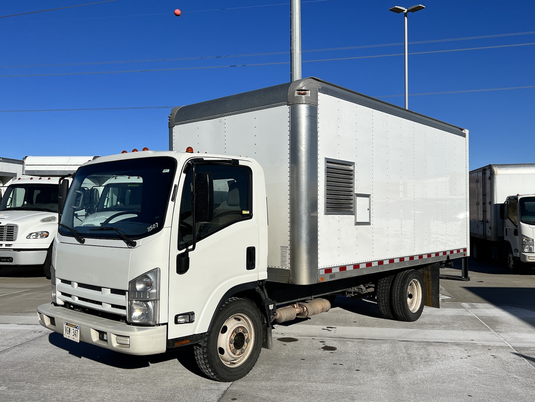 2015 Isuzu Cabover Single Axle Van Truck | Proxibid