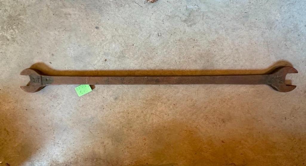48" Railroad Track Wrench 2"& 1 13/16" | Proxibid