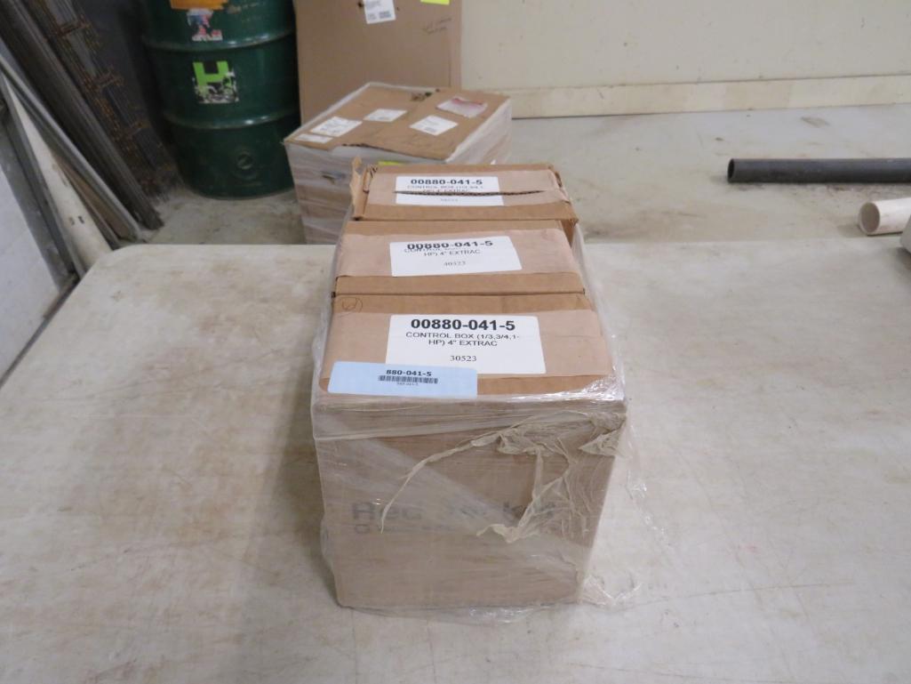 (3) Red Jacket Control Boxes | Proxibid