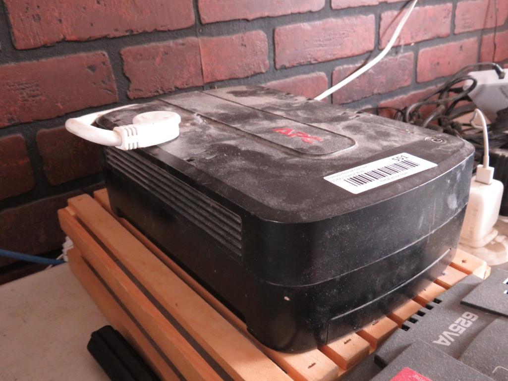 (3) Battery Backup Stations | Proxibid