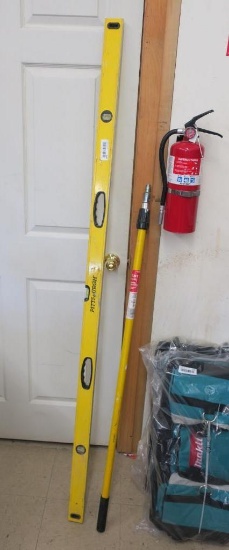 Extension Pole and 6 Foot Level | Online Auctions | Proxibid
