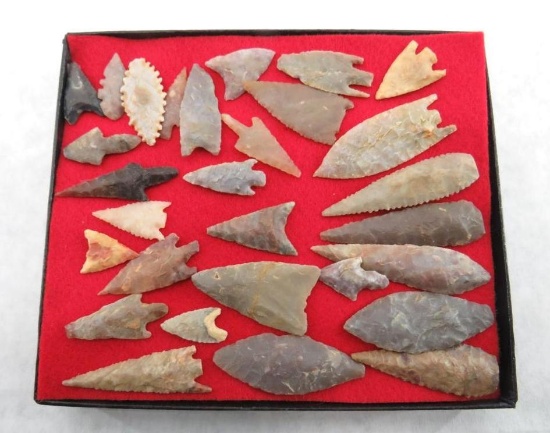 (29 Pc.) Arrow Point Collection | Online Auctions | Proxibid