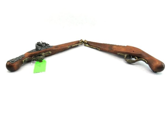 Pair of Replica Flintlock Pistols | Online Auctions | Proxibid