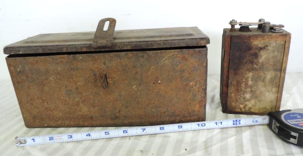 Ford wooden model T battery box and a 10x4x5" | Proxibid