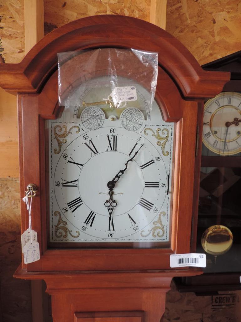 Cute Grandmothers clock in excellent condition. | Proxibid