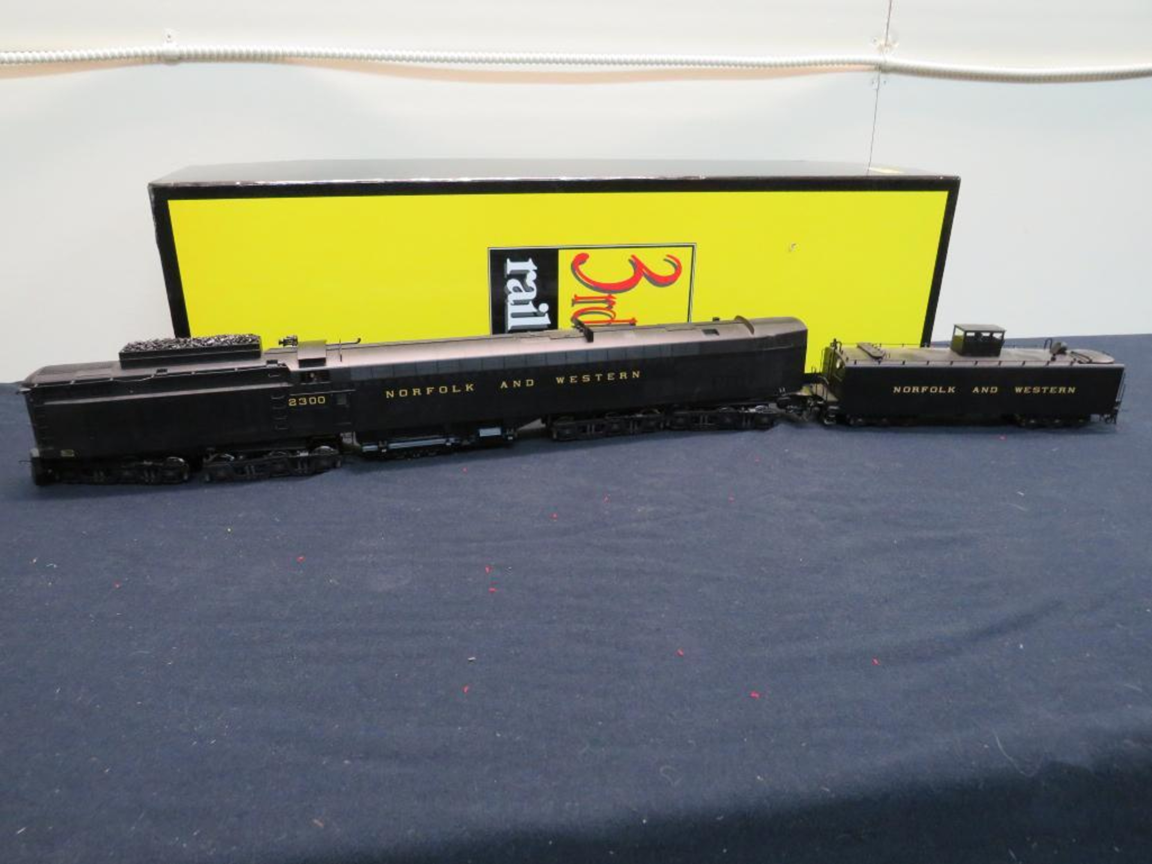 O Scale N&W "Jawn Henry" Model Steam Turbine and Car | Barnebys