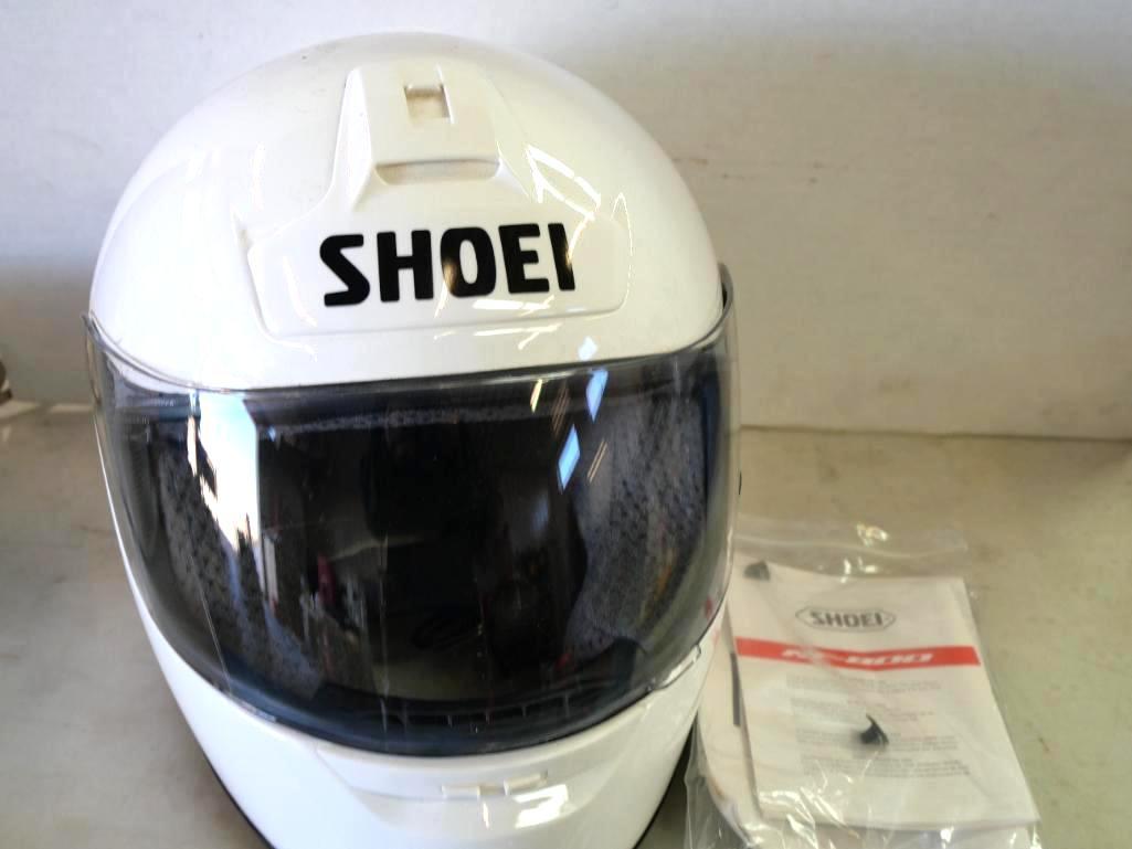 Size Medium Shoei RF-800 Helmet | Proxibid