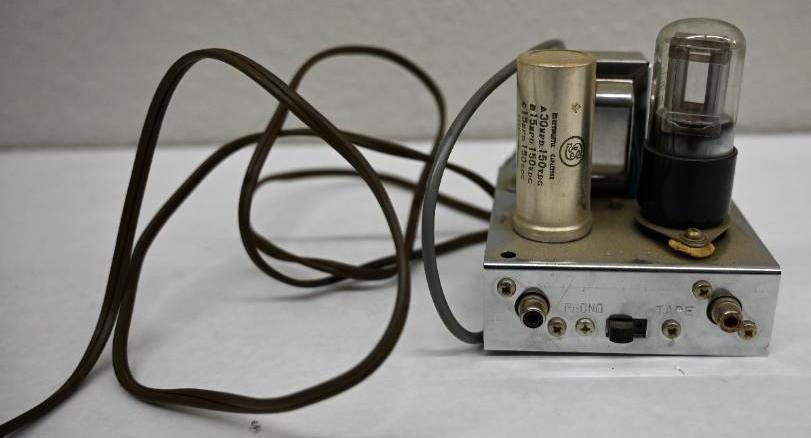 Calrad Model Pre-105 Preamplifier | Proxibid