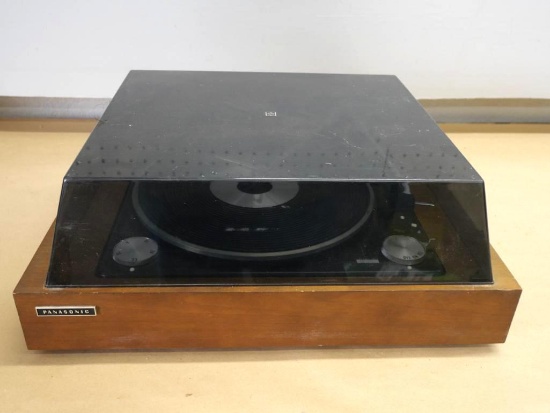 Vintage Panasonic Turntable | Online Auctions | Proxibid