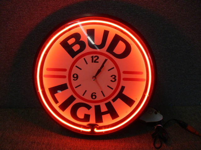 BUD LIGHT NEON CLOCK | Proxibid