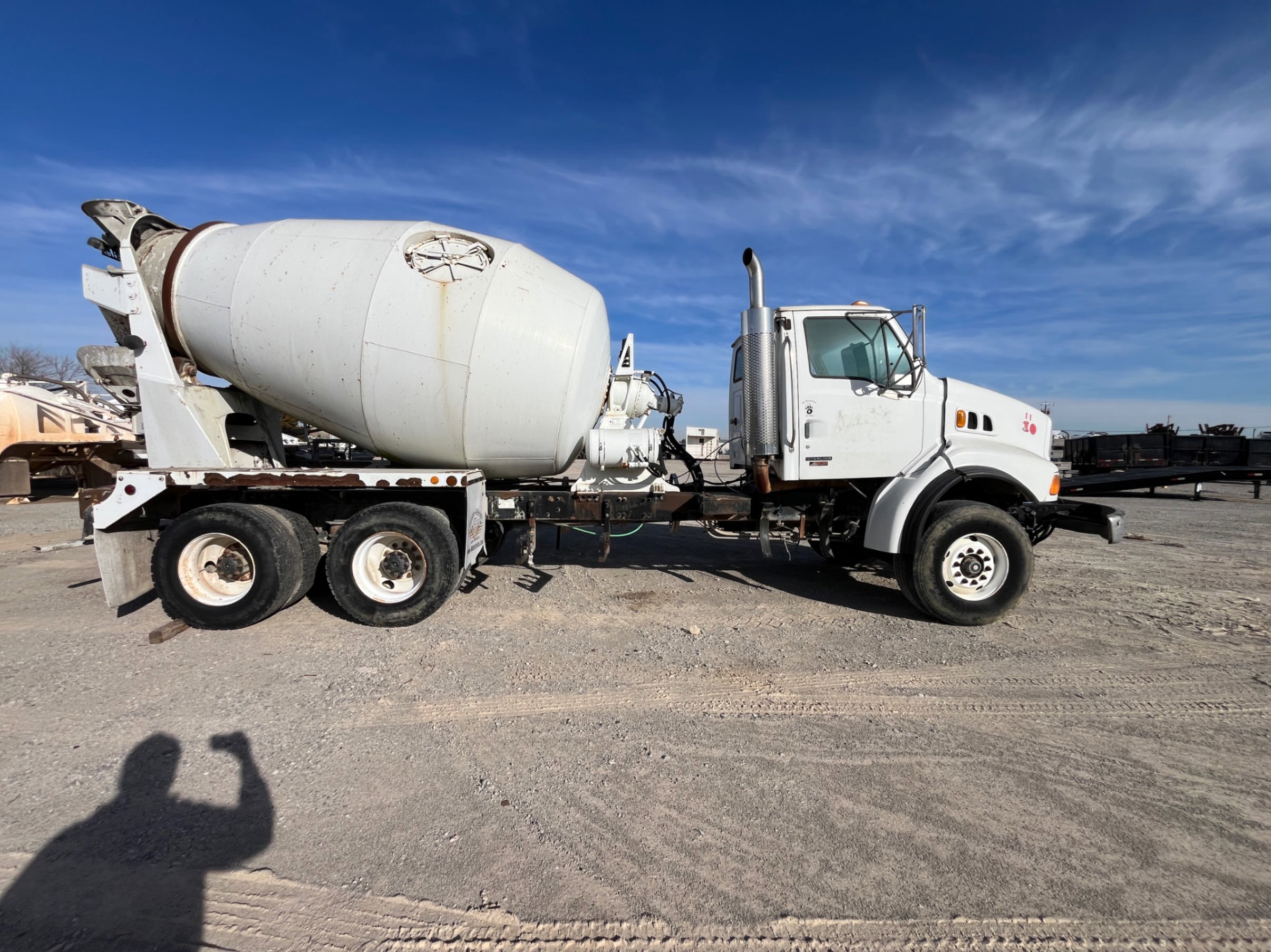 2005 Sterling M2 For Sale (84742531) from Machinery Auctioneers [8961 ...