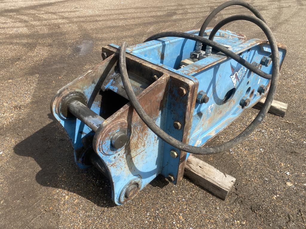 Okada Breakers / Hammers For Sale : Construction Equipment Guide